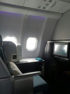 The ULTIMATE Business Class Flight Guide (Updated 2025) - Global Viewpoint