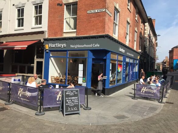 17 Must-Try Restaurants in Nottingham, England (Caves + Medieval Pubs)