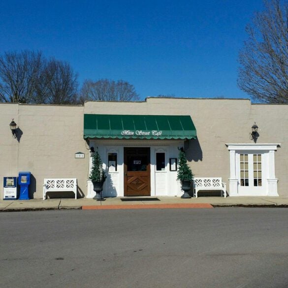 You Can Eat Inside a Cave in Alabama (Plus 21 More Unique Restaurants)