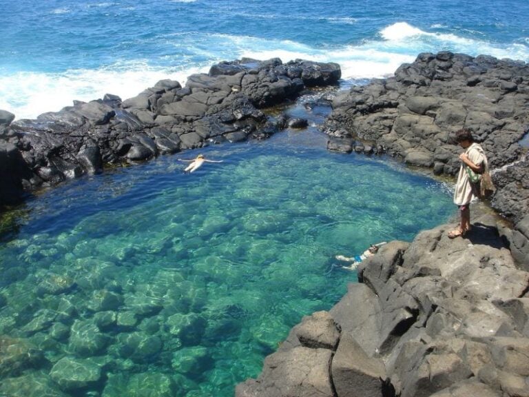 12 Stunning Hidden Gems in Hawaii That Will Leave You Speechless
