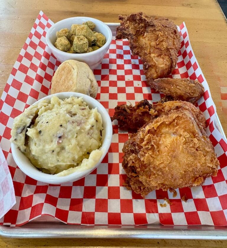 19 Unique Restaurants in Montana: Yurts, Ski Chalets, and More