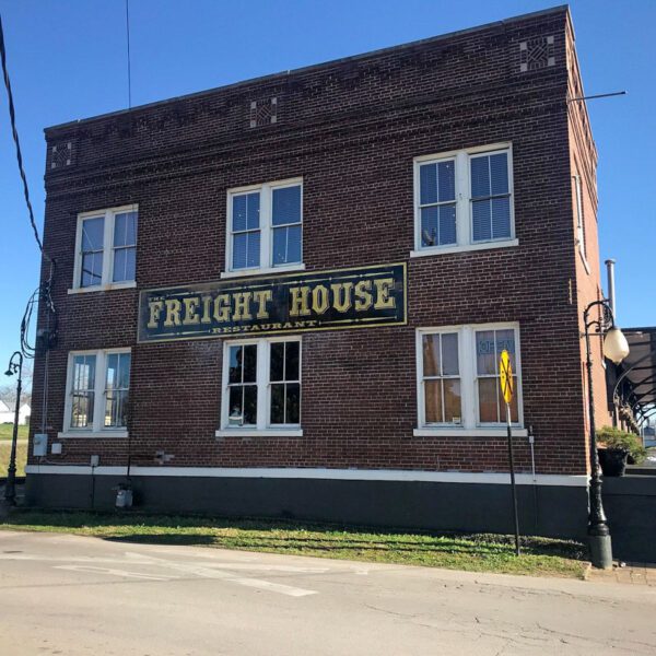 12 Unique Restaurants in Alabama: A Guide to the Most Extraordinary Meals