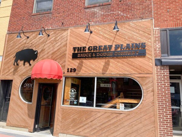 Unique Restaurants in Iowa: 12 Coolest Places to Eat