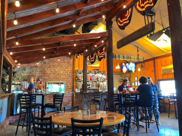 20 of Missouri's Quirkiest Restaurants the Show-Me State Has to Offer