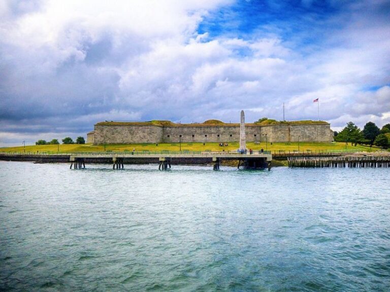 12 Hidden Gems in Boston for History, Food & Local Vibes