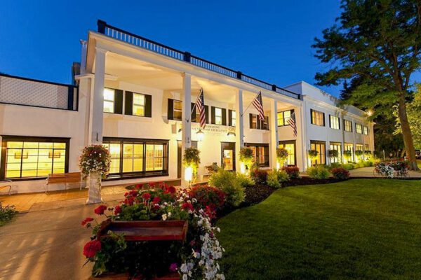 15 Gorgeous Spa Resorts in the U.S. That Are Shockingly Affordable