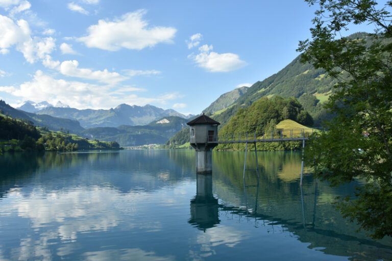 12 Fun Things to Do in Lungern, Switzerland (On the Lake)
