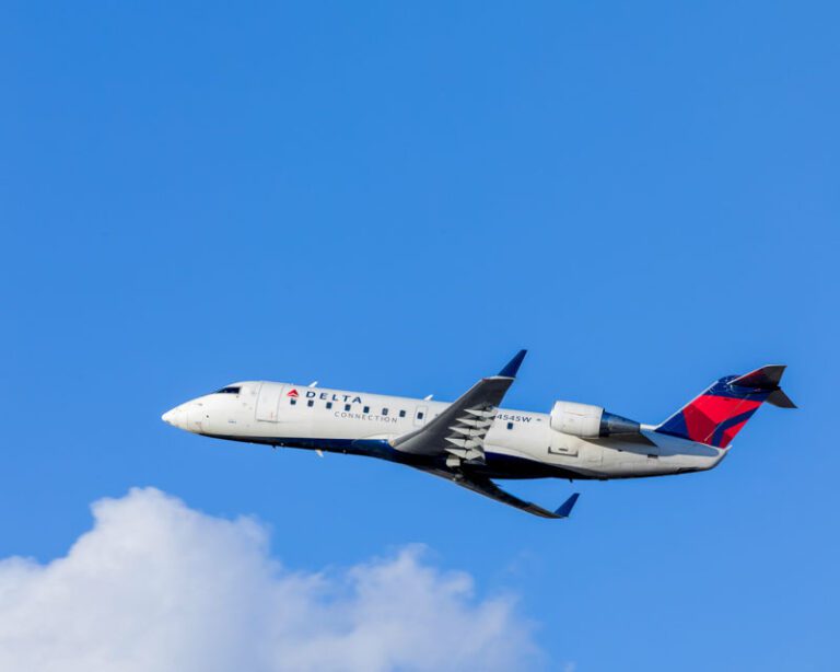 11 Best Airlines for Premium Business Class to Japan from the USA