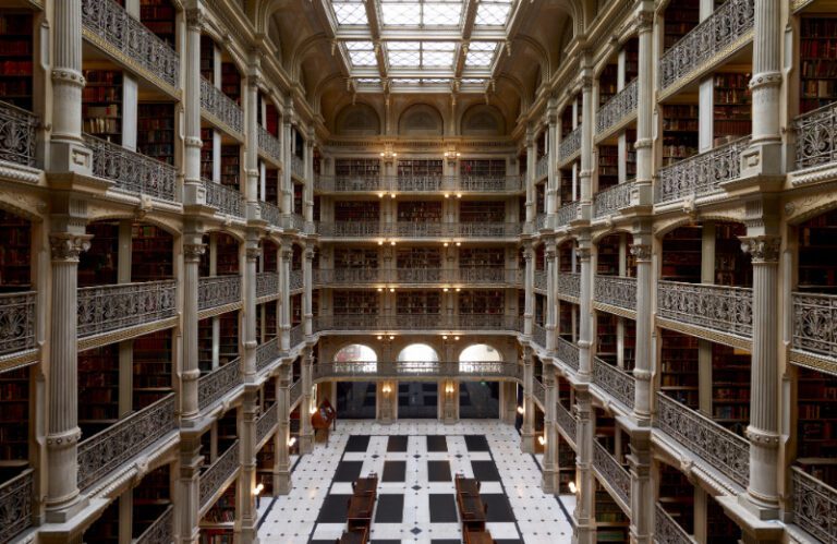 15 Most Beautiful Libraries in the World (Bucket List for Book Lovers)