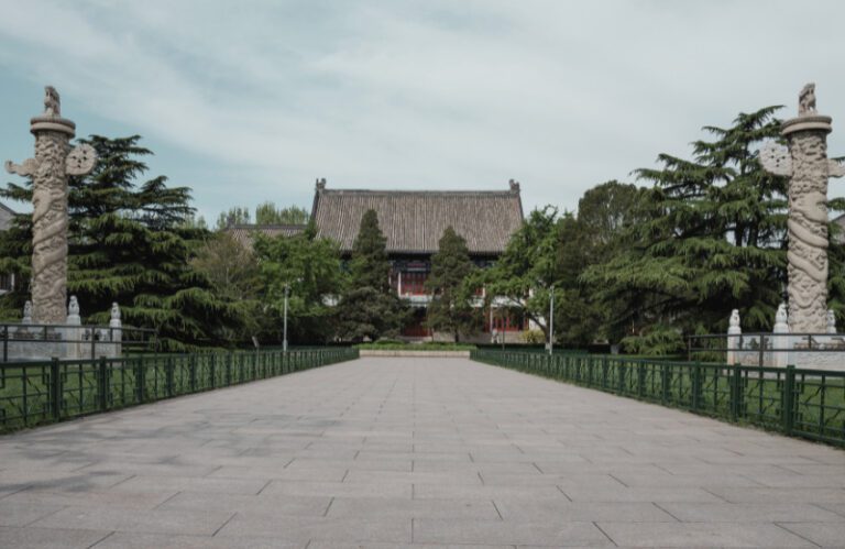 Where Academia Meets Architecture: 15 Gorgeous Campuses Worldwide ...