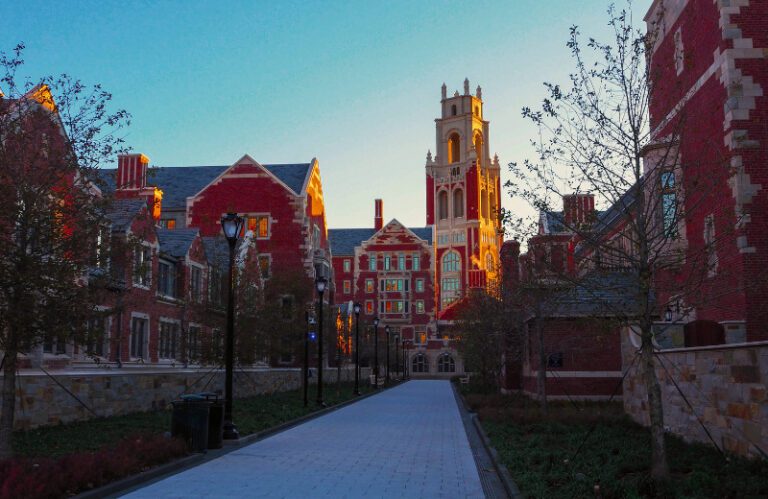 Where Academia Meets Architecture: 15 Gorgeous Campuses Worldwide ...