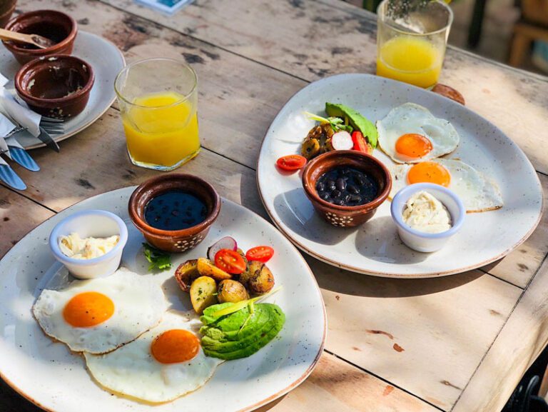 Tulum's Restaurants Sit in the Jungle Canopy. Here Are 21 to Try ...